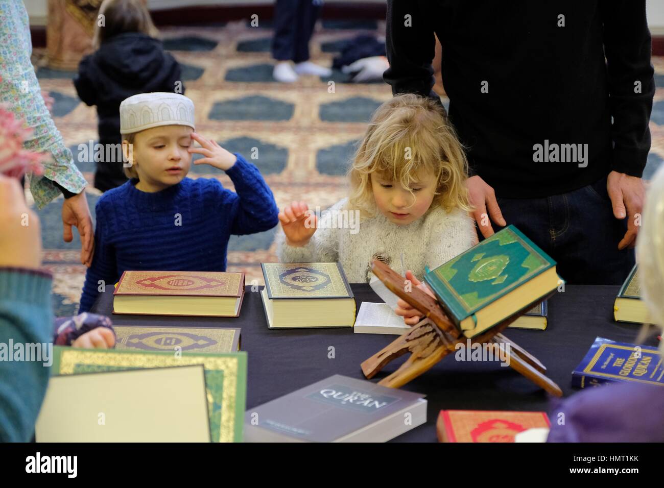 Visitmymosqueday hi-res stock photography and images - Alamy