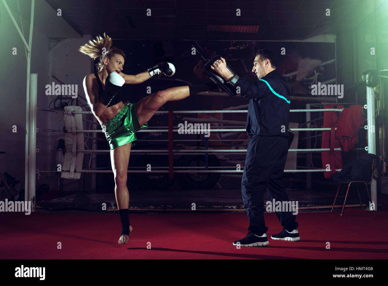 Woman kick boxing hi-res stock photography and images - Alamy