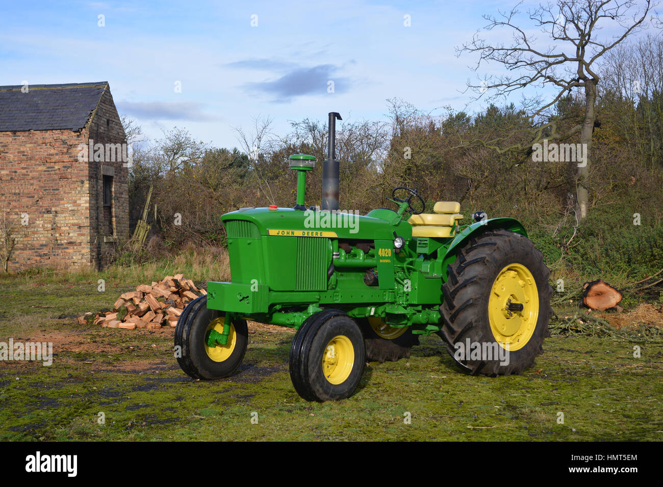 1966 John Deere 4020 Tractor Stock Photo - Alamy