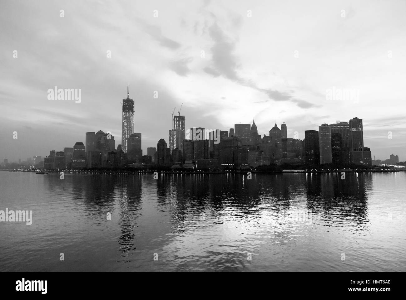 The skyline of Manhattan before the sunrise (New York City Stock Photo ...