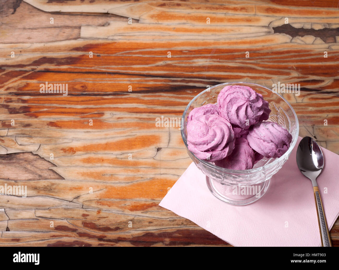 Zephyrs hi-res stock photography and images - Alamy