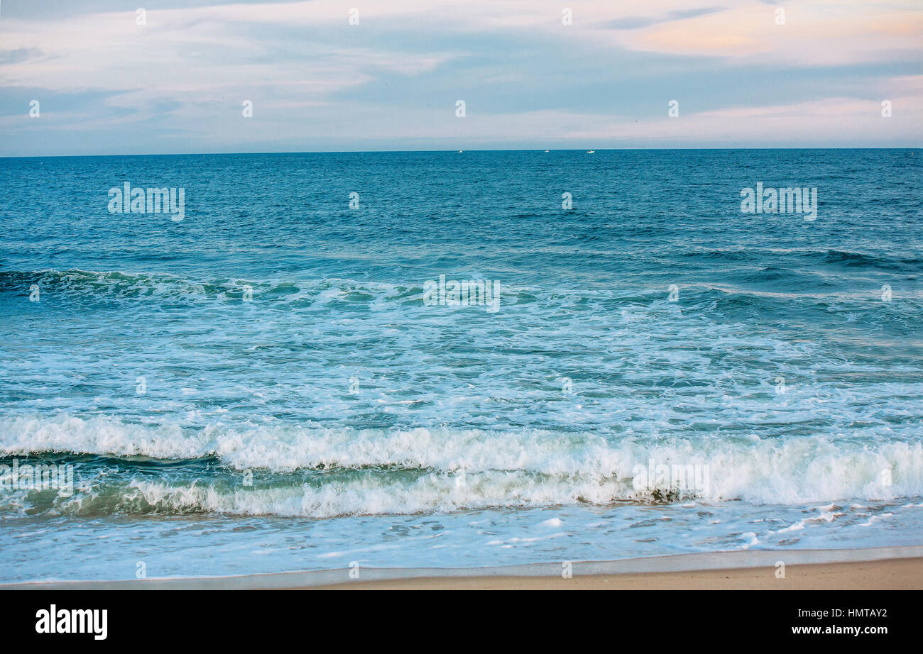 Blue ocean with blue sky Stock Photo - Alamy
