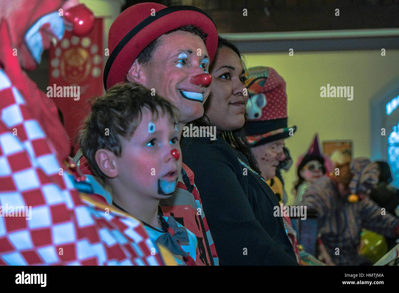 Clowns mass hi-res stock photography and images - Alamy
