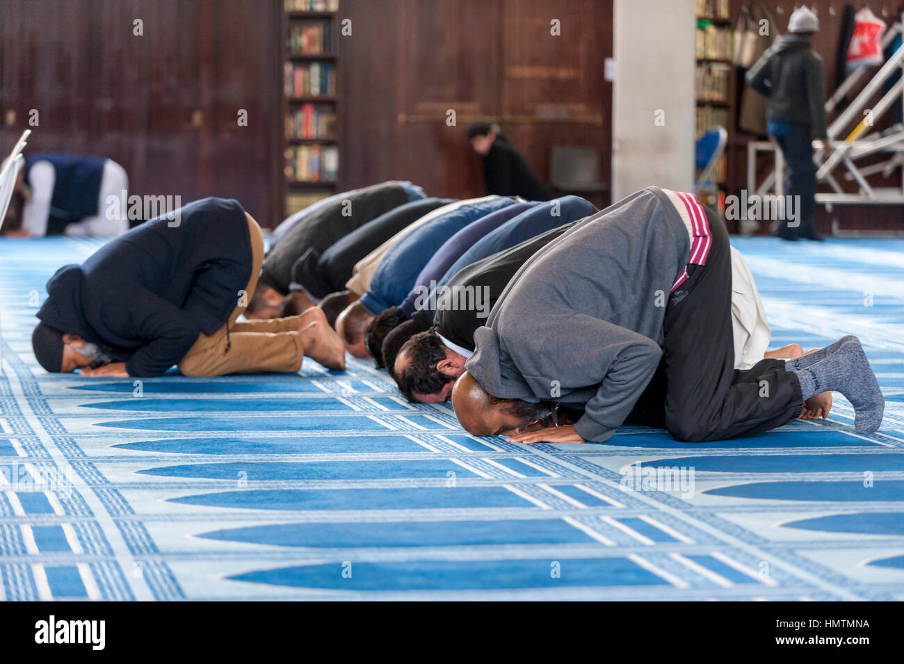 London, UK. 5th Feb, 2017. Men praying at the 'Visit My Mosque Day' at ...