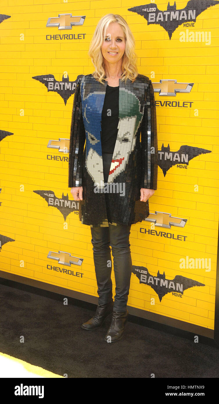 Los Angeles, USA. 4th Feb, 2017. President of DC Entertainment Diane ...