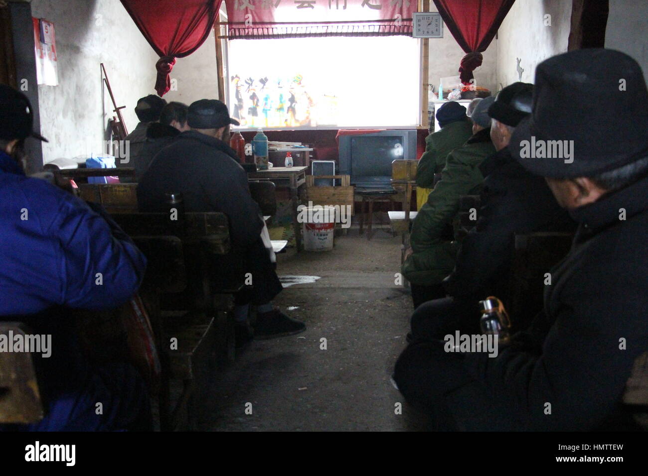 Xiaogan, China. 5th Feb, 2017. **EDITORIAL USE ONLY. CHINA OUT** The ...