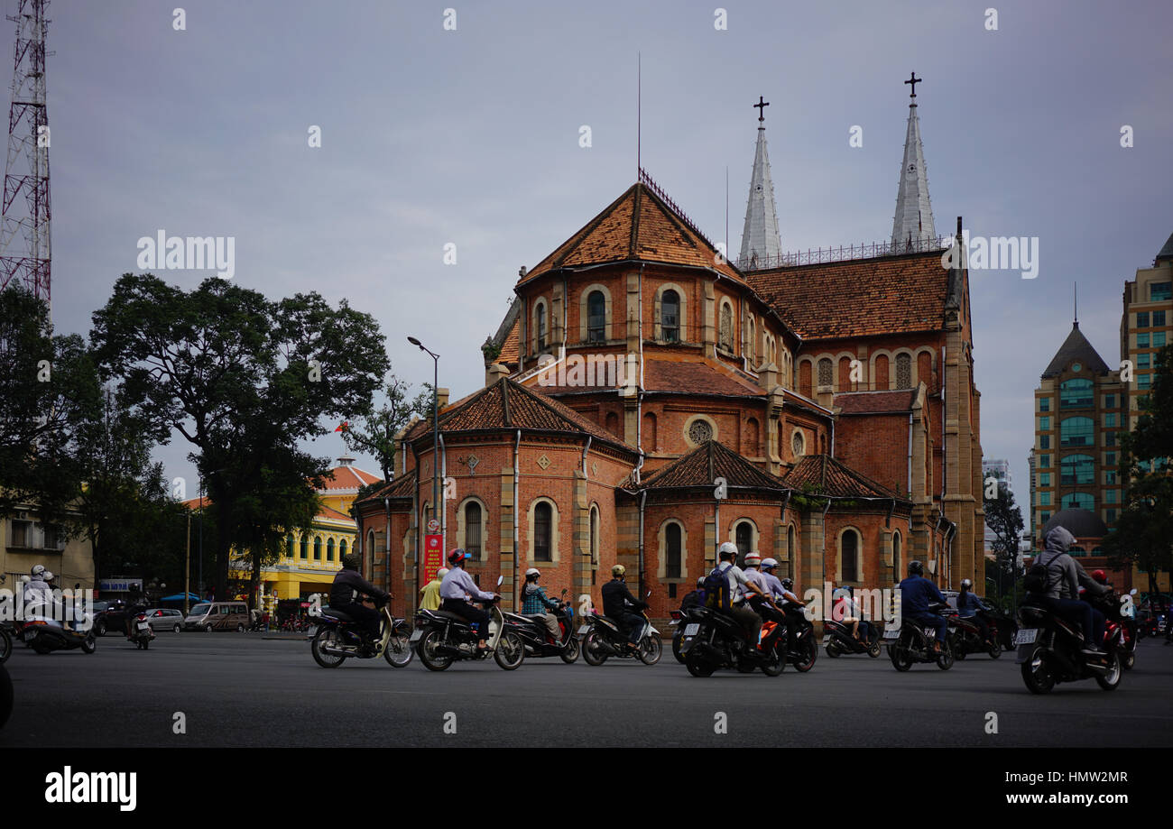 Notre-Dame Cathedral Basilica of Saigon Stock Photo - Alamy