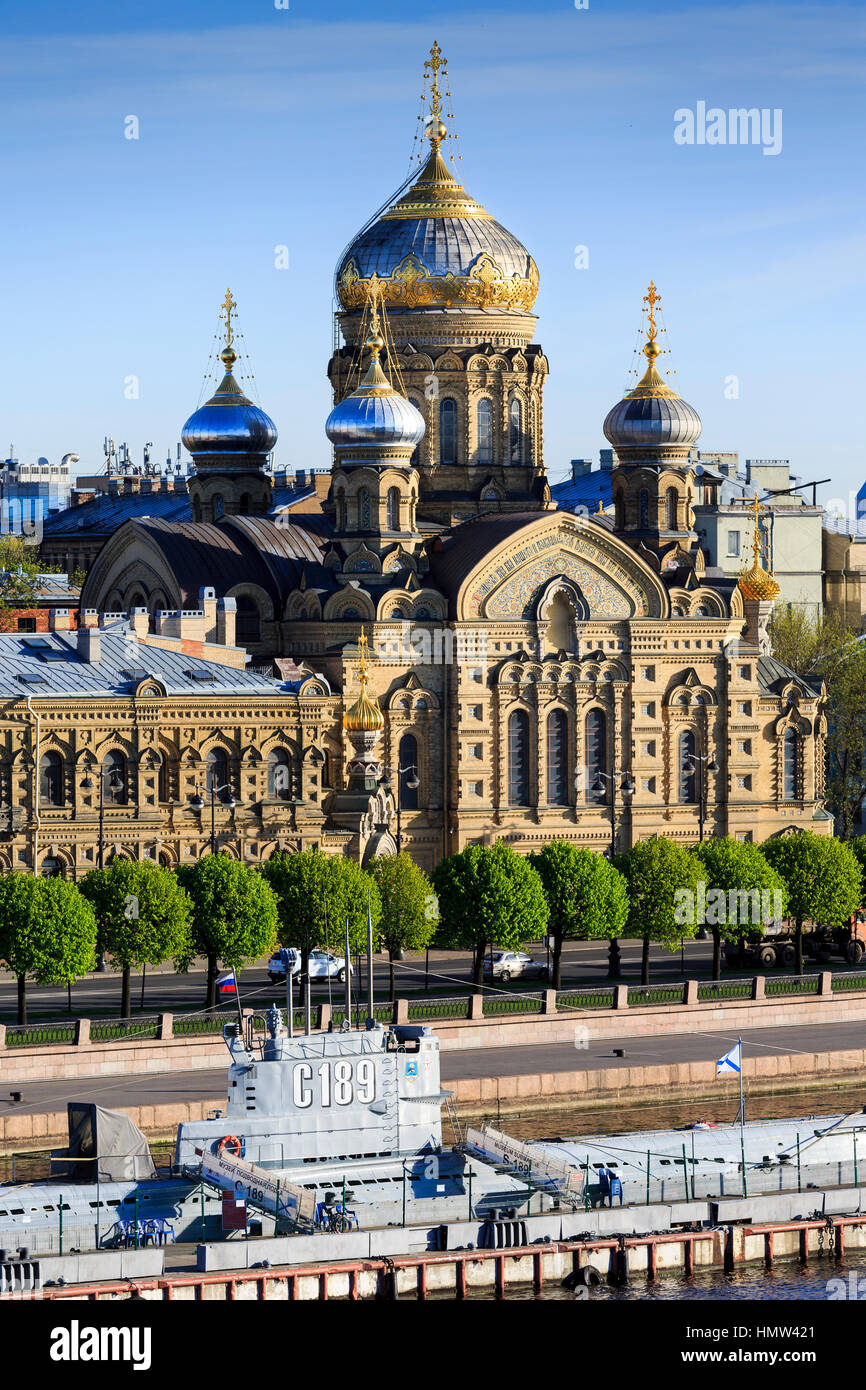 English embankment hi-res stock photography and images - Alamy
