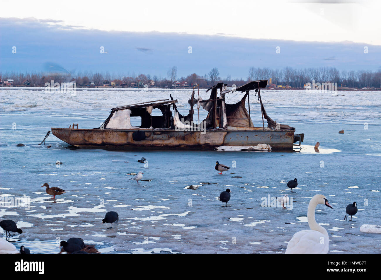 Burnt ship hi-res stock photography and images - Alamy