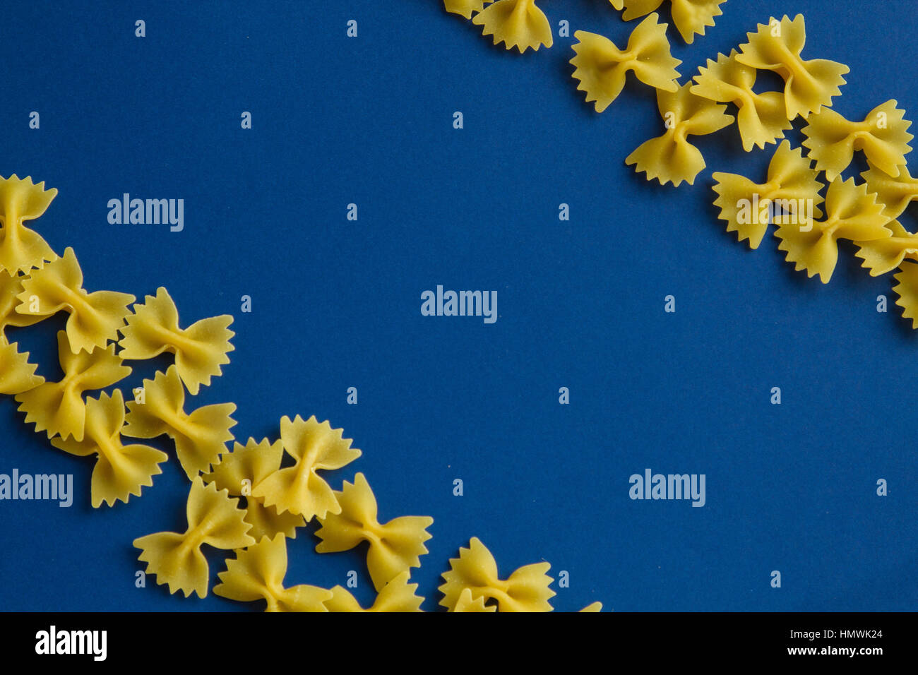 Pasta bow shape in row hi-res stock photography and images - Alamy