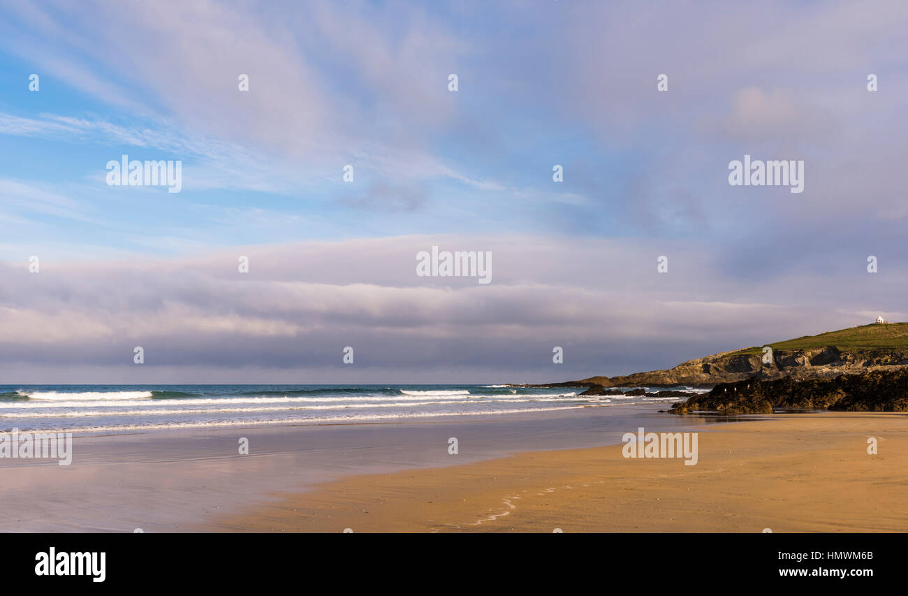 Wide view of Fistral Beach, Newquay, Cornwall, UK Stock Photo - Alamy