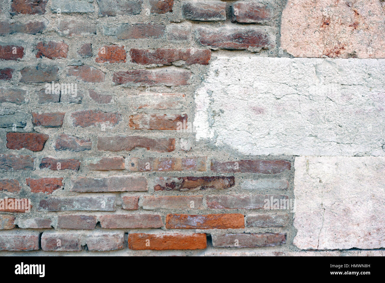 Brick wall wall hi-res stock photography and images - Alamy