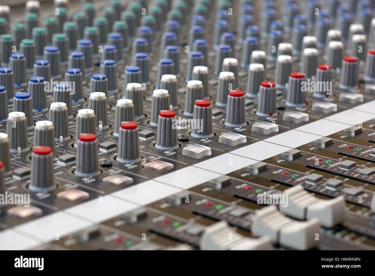 Radio production hi-res stock photography and images - Alamy