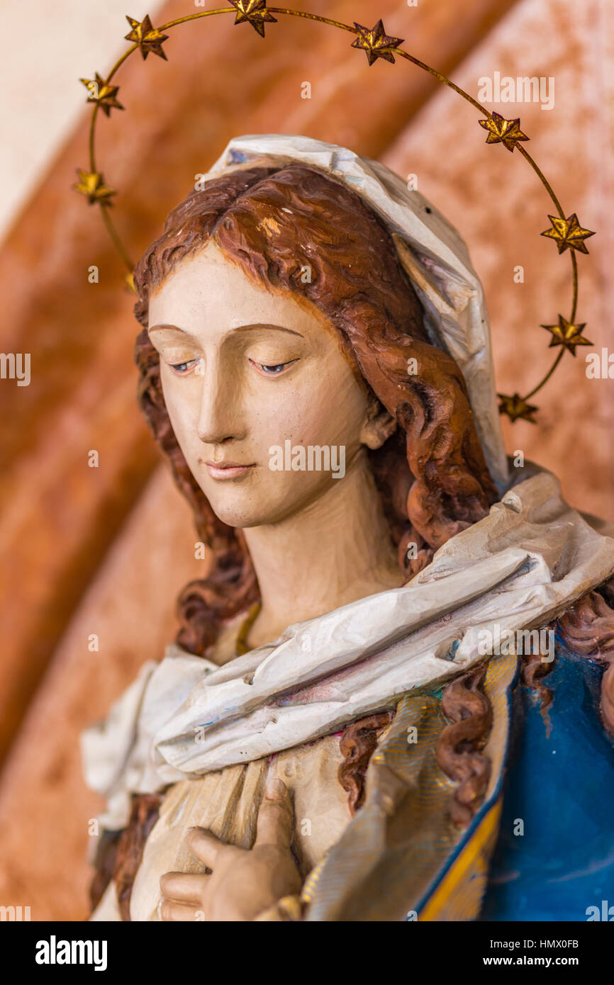 statue of The Blessed Virgin Mary Stock Photo - Alamy