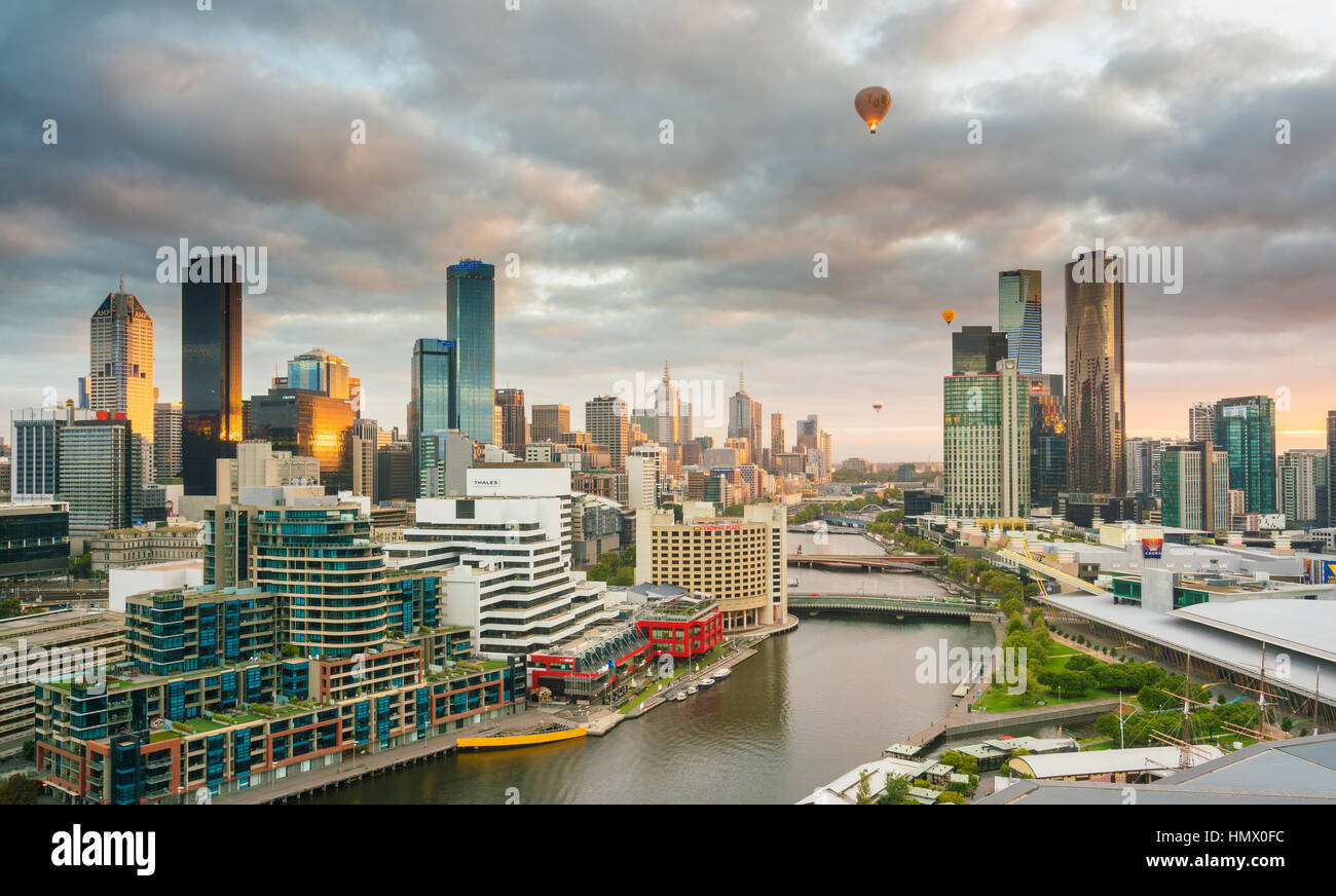 Sunrise of city hi-res stock photography and images - Alamy