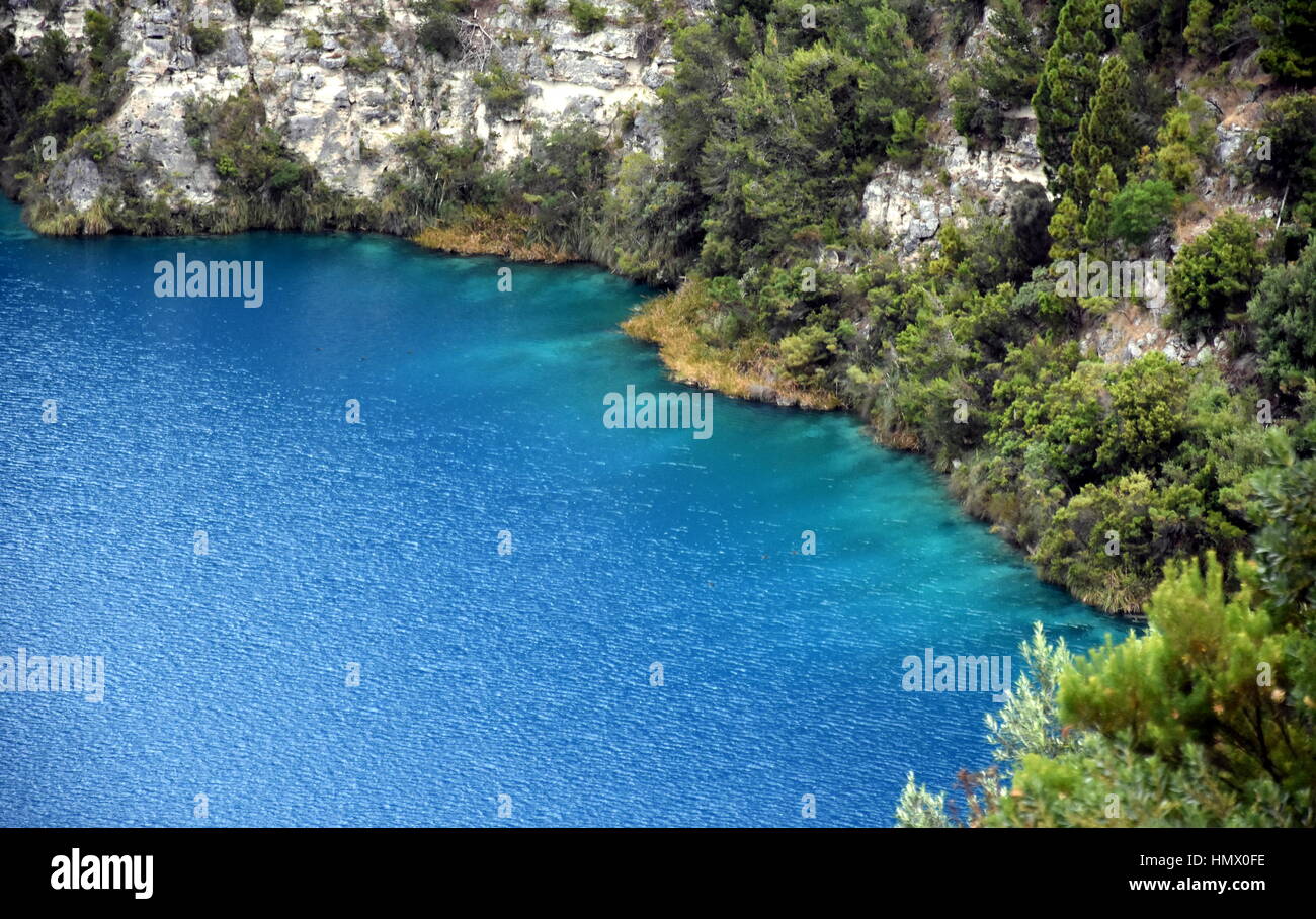 The incredible Blue Lake at Mt Gambier, South Australia. The Blue Lake ...