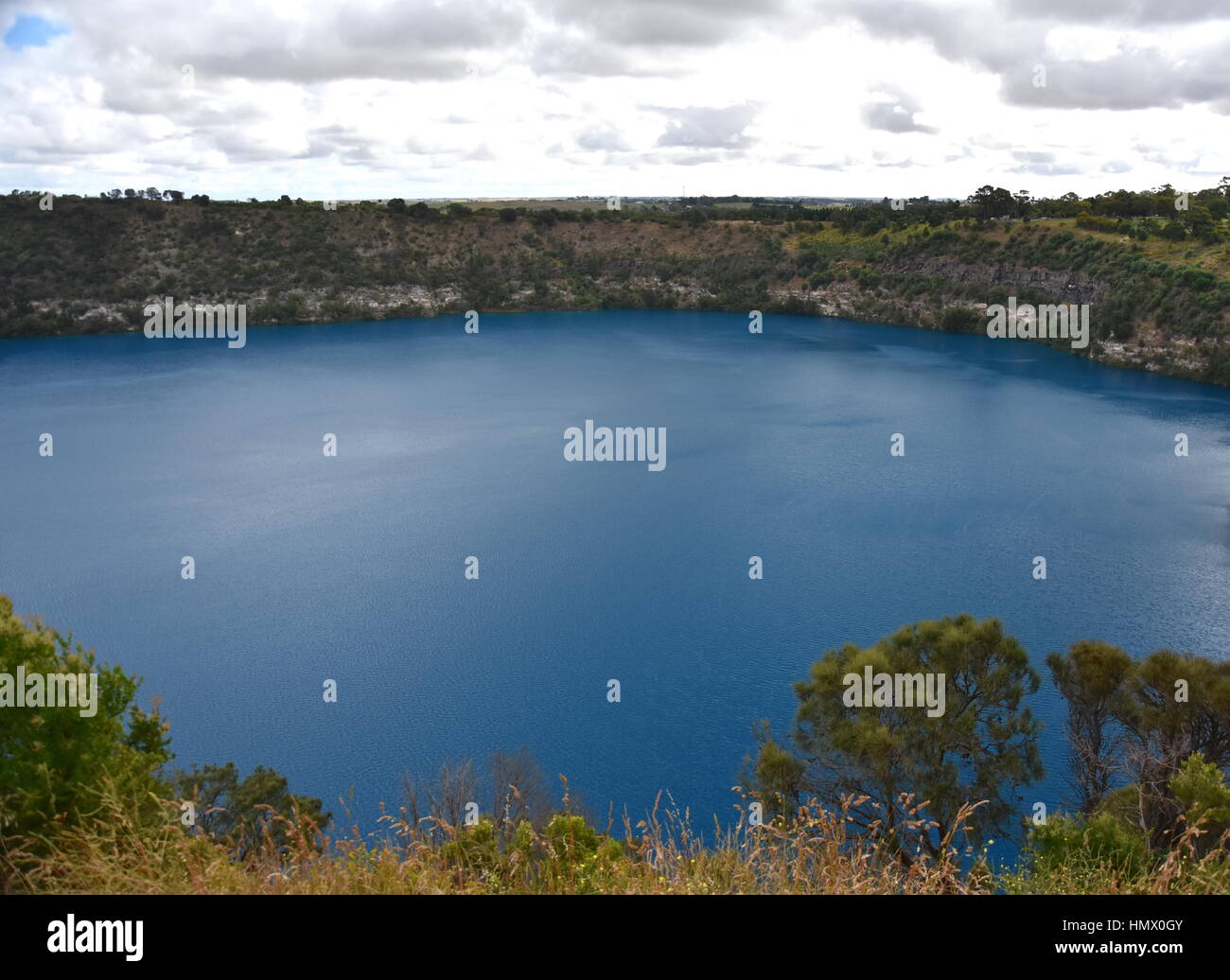 The incredible Blue Lake at Mt Gambier, South Australia. The Blue Lake ...