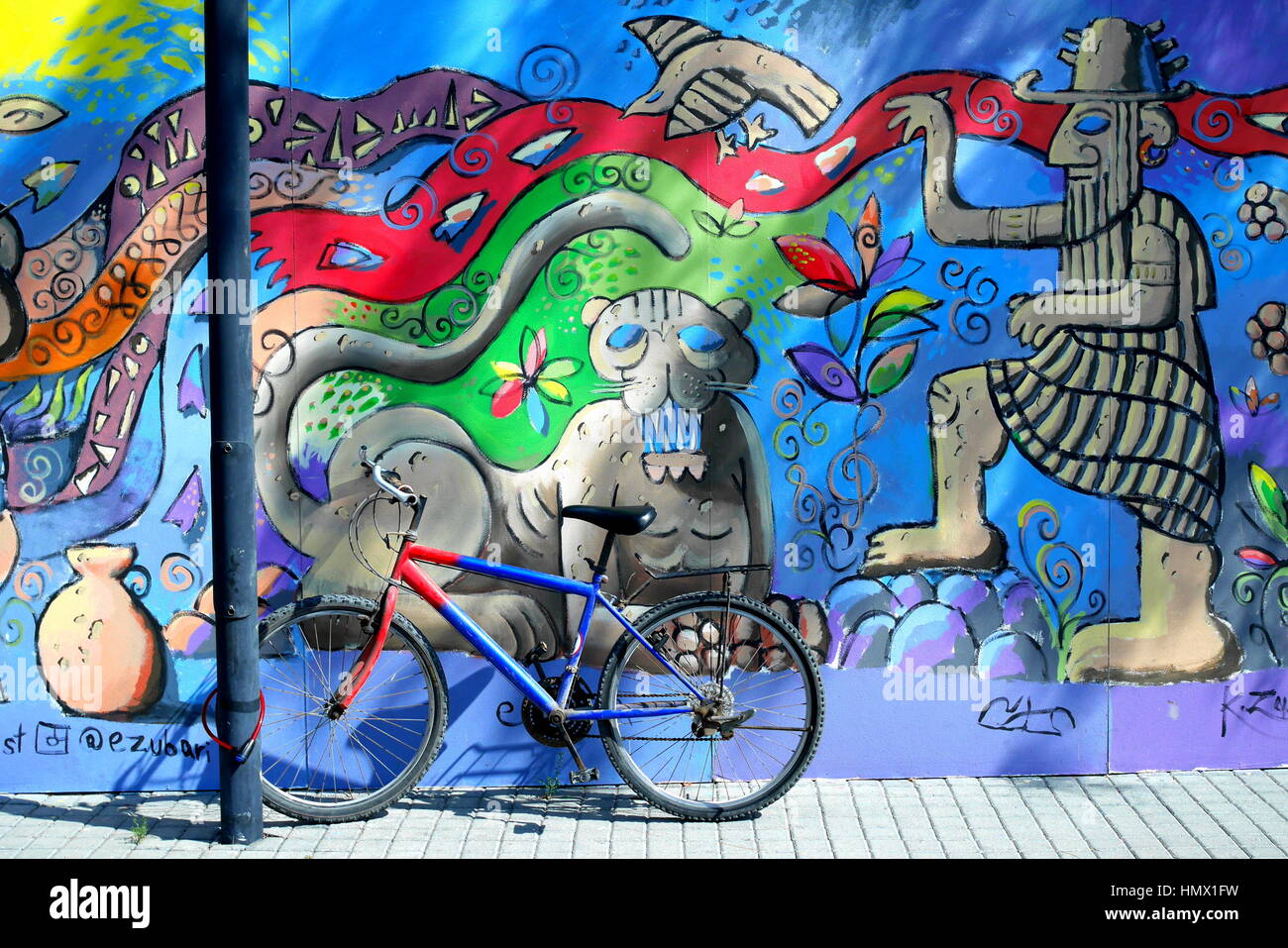 Artwork on a wall, Adliya, Kingdom of Bahrain Stock Photo - Alamy