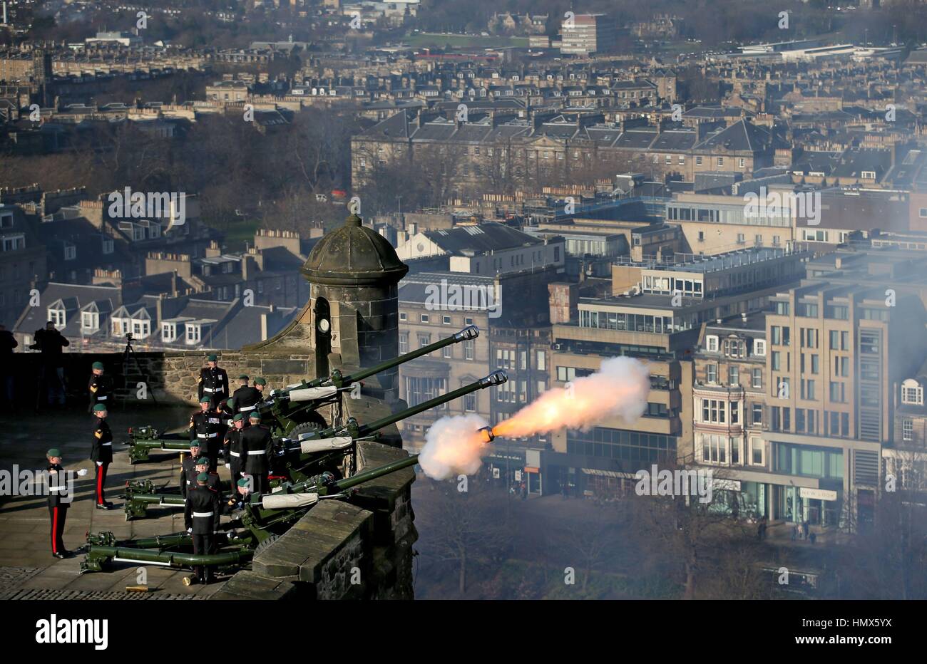 Members 29 commando regiment royal artillery fire hi-res stock ...