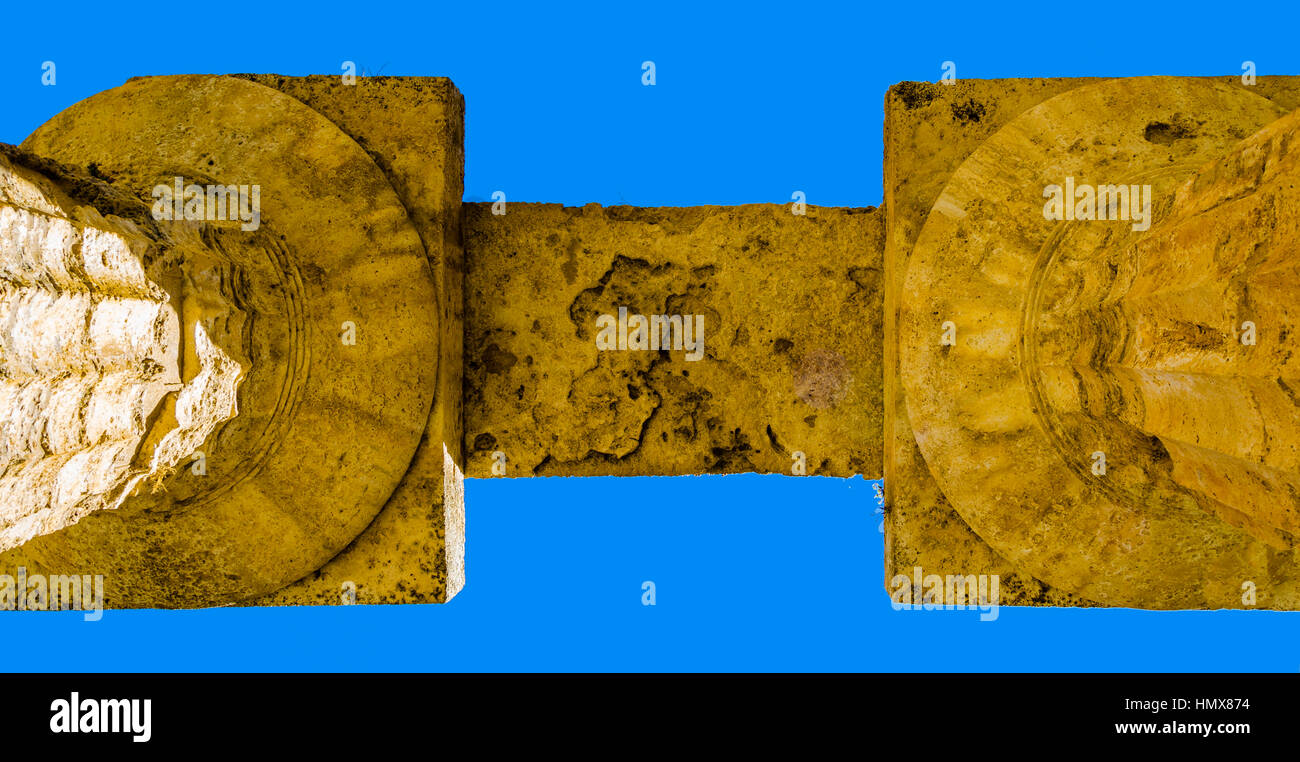 Temple bottom view hi-res stock photography and images - Alamy