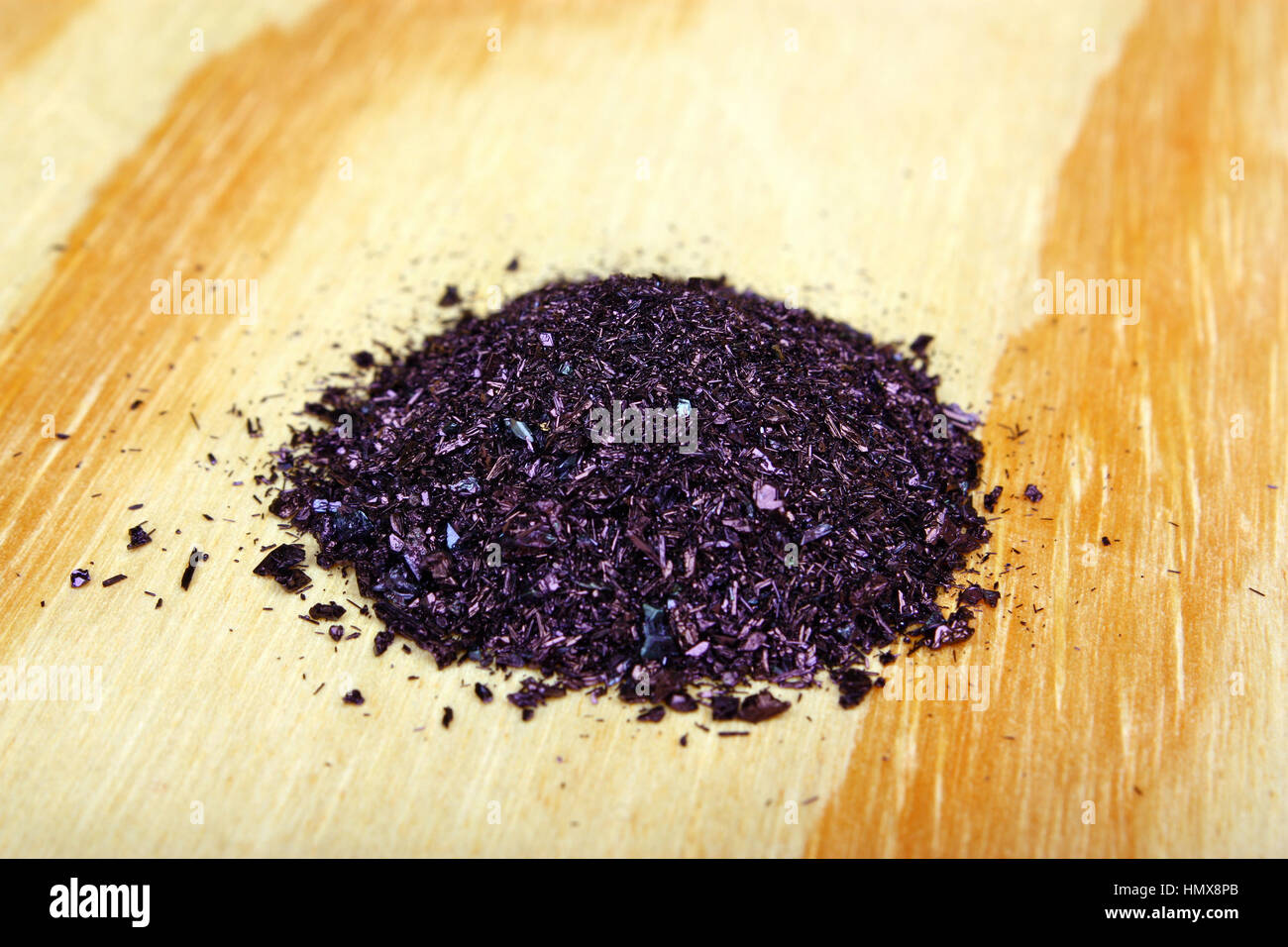 Potassium permanganate crystals hi-res stock photography and images - Alamy