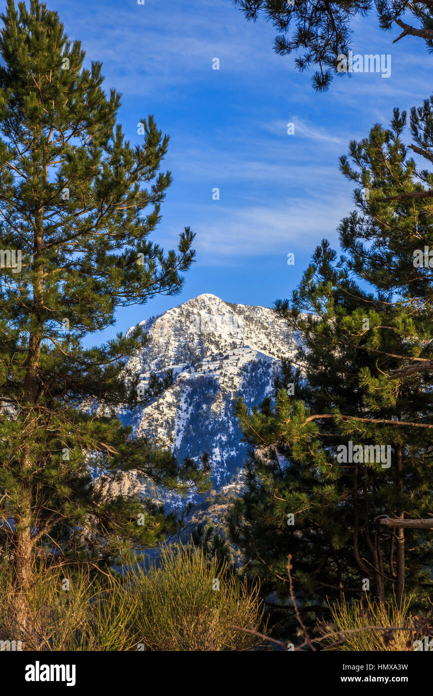 mount Taygetos covered by snow, Peloponnes Stock Photo - Alamy