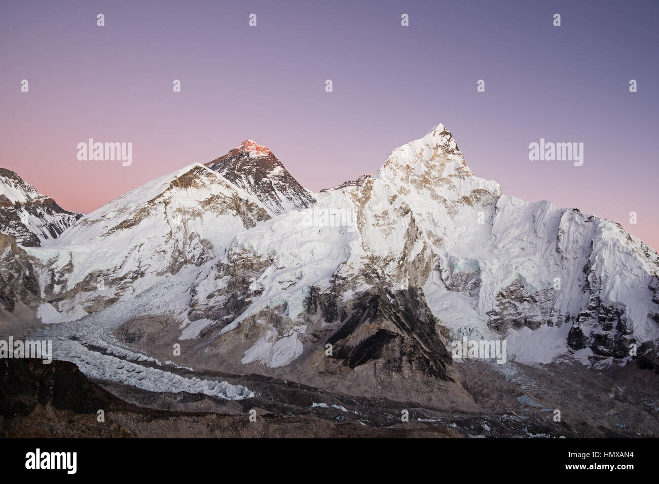 Mount everest sunset hi-res stock photography and images - Alamy