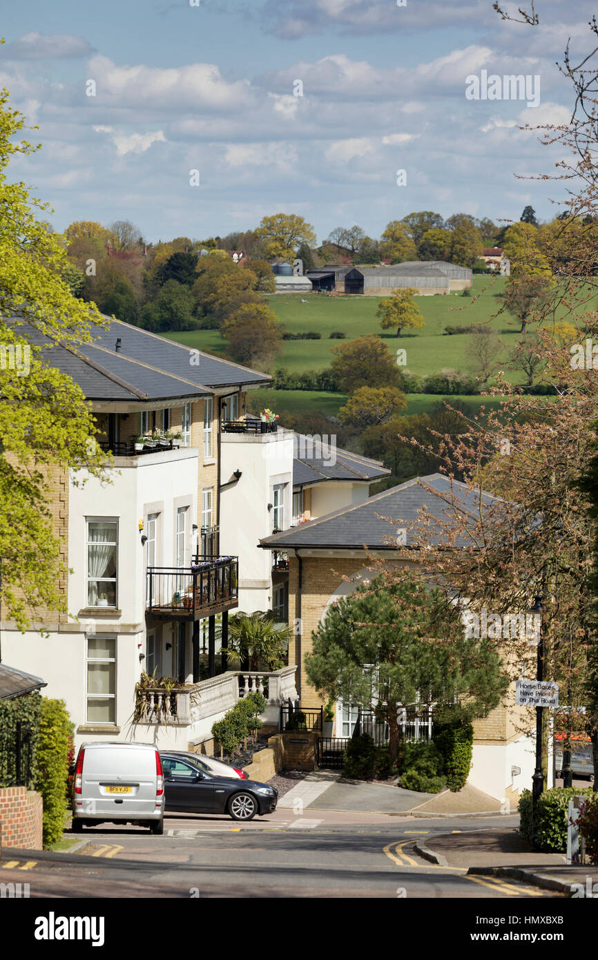 Mill hill village london hi-res stock photography and images - Alamy