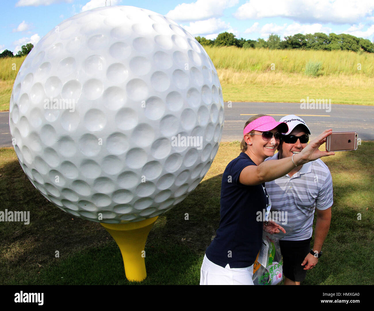Merkel and golf hi-res stock photography and images - Alamy