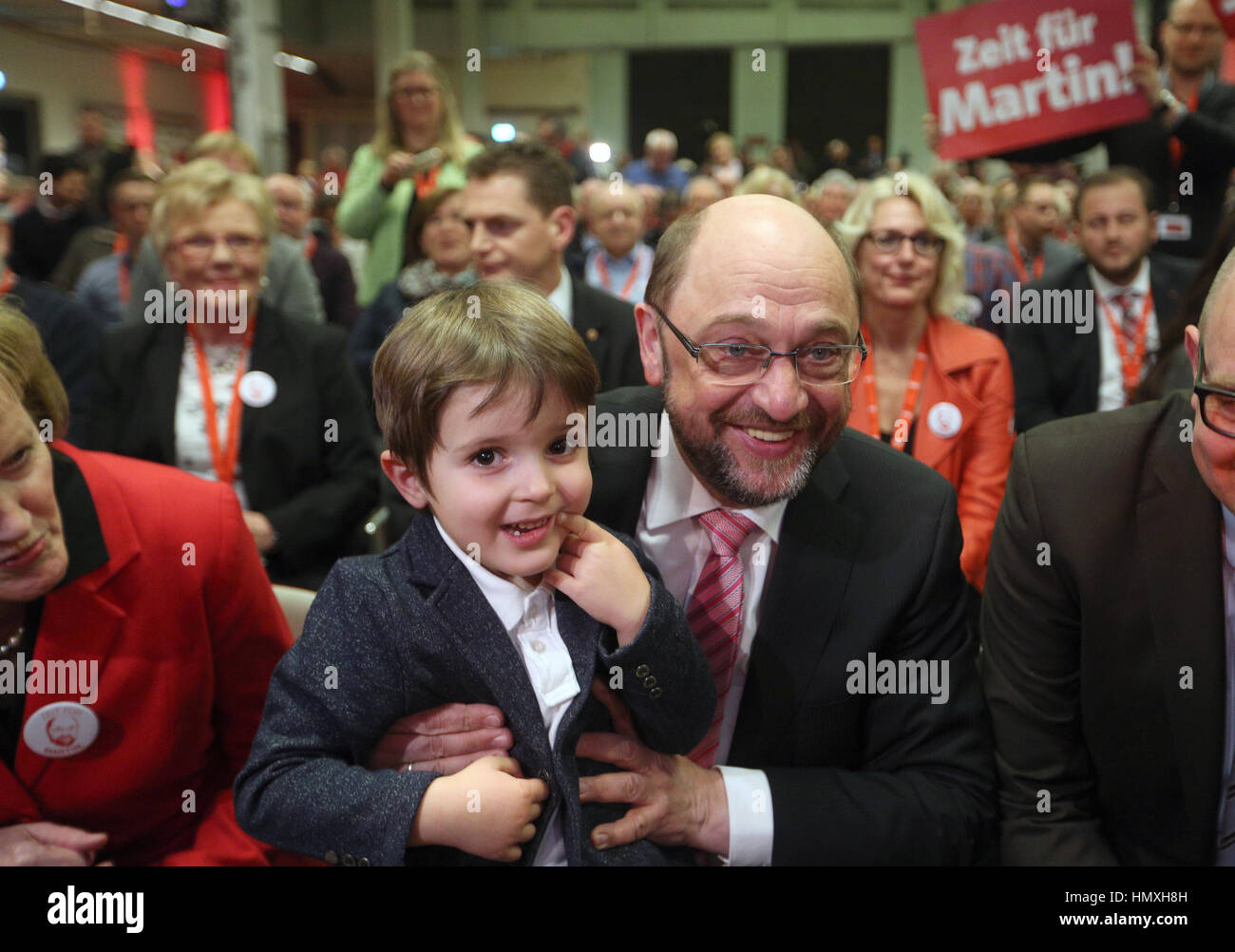 Bocholt, Germany. 6th Feb, 2017. Candidate for chancellor Martin Schulz ...