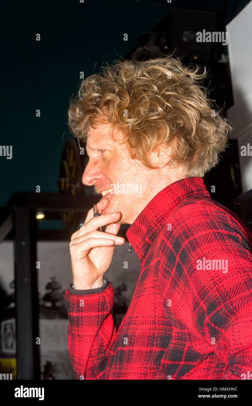 Thelaunch hi-res stock photography and images - Alamy