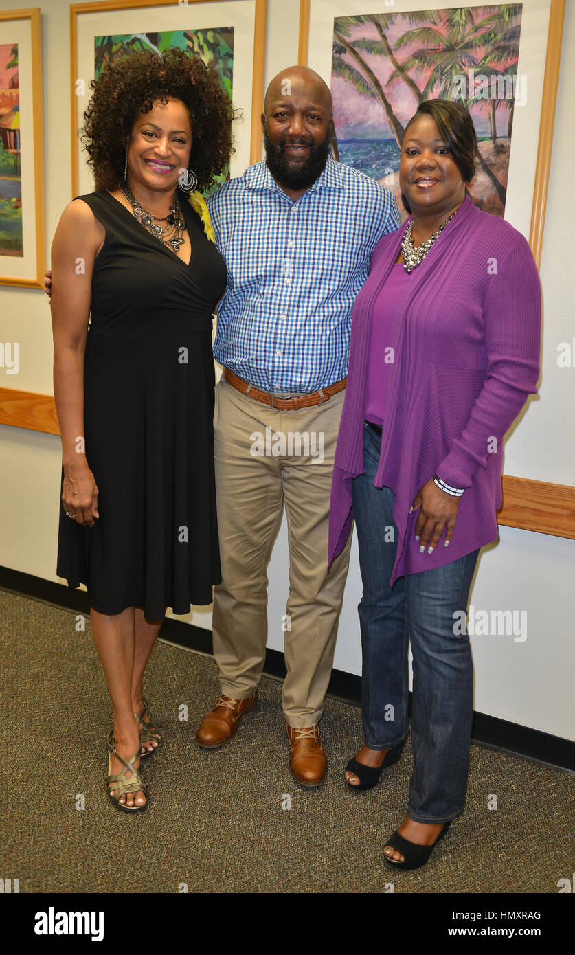 Miami, FL, USA. 06th Feb, 2017. Traci Cloyd, Tracy Martin and Sybrina ...