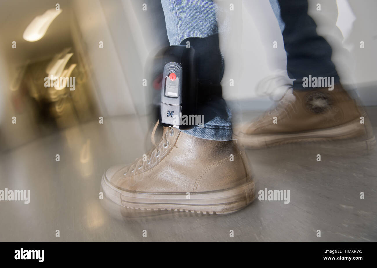 Hanover, Germany. 7th Feb, 2017. ILLUSTRATION - A man is wearing ...