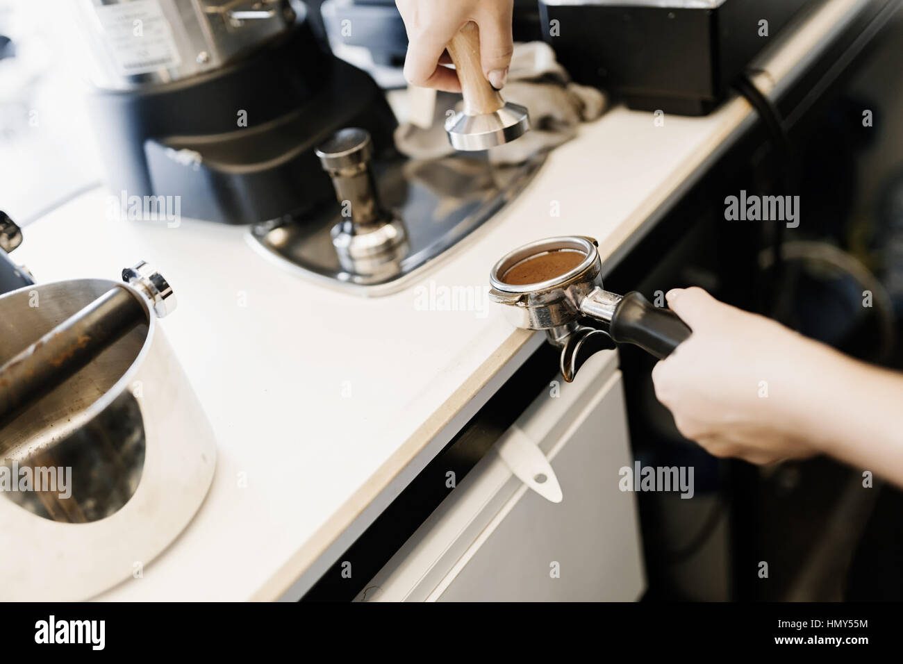 Professional barista making fresh coffee with machine Stock Photo - Alamy