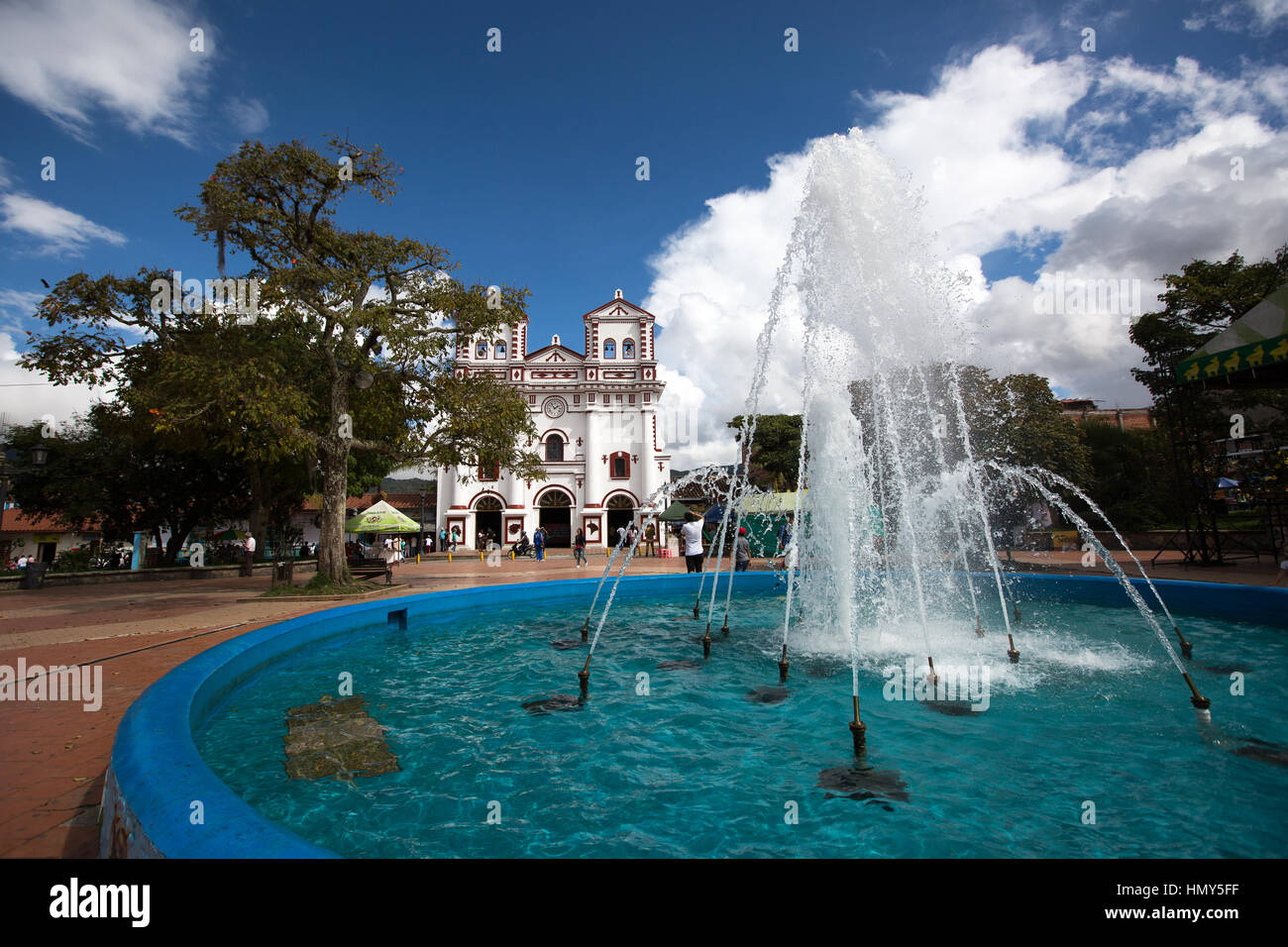 Cartagena colombia fountain architecture hi-res stock photography and ...