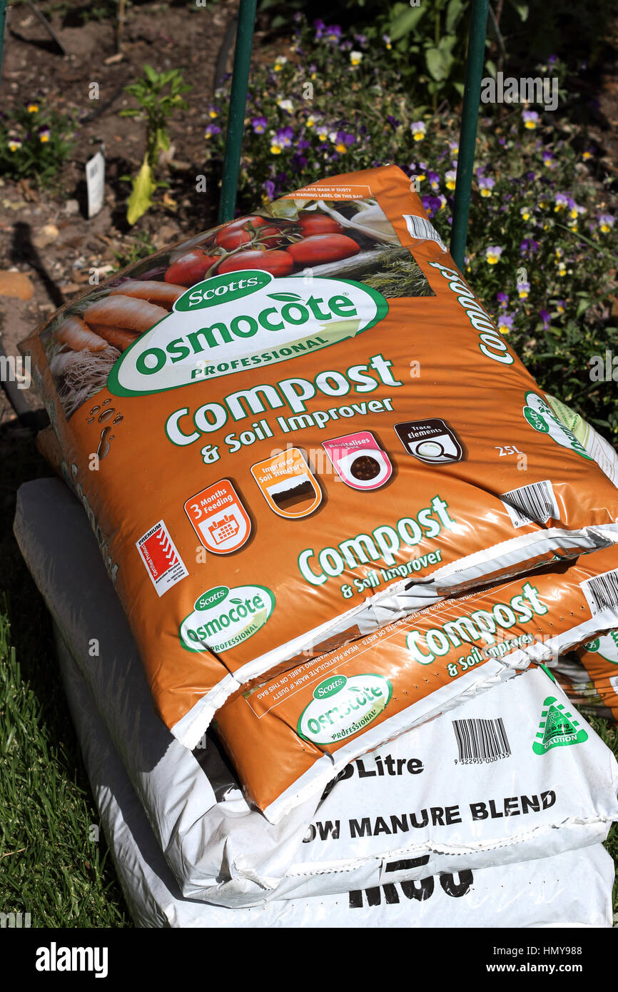 Osmocote Professional Australian All purpose Organic compost and soil ...