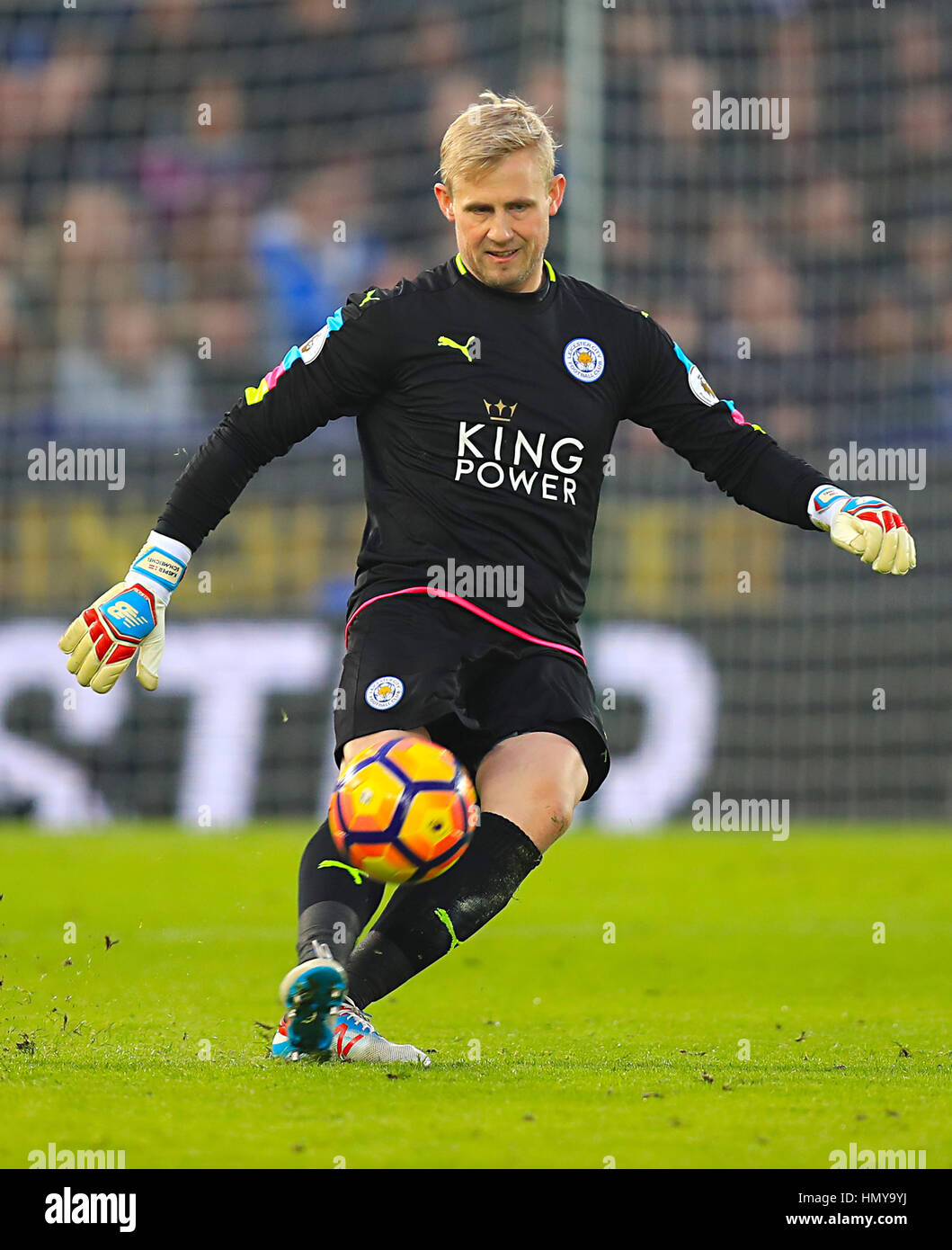Leicester City goalkeeper Kasper Schmeichel Stock Photo - Alamy