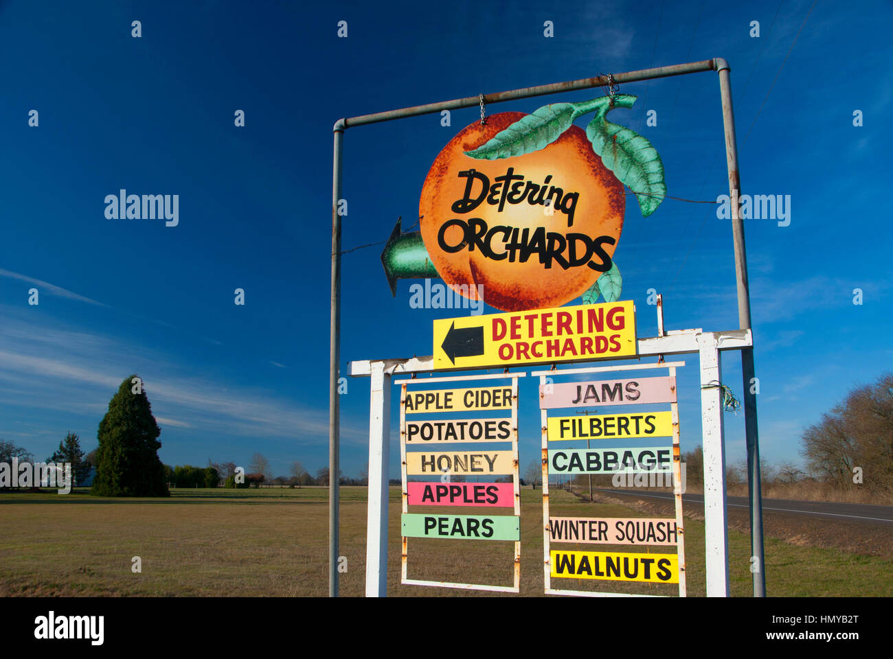 Detering Orchard sign, Linn County, Oregon Stock Photo - Alamy