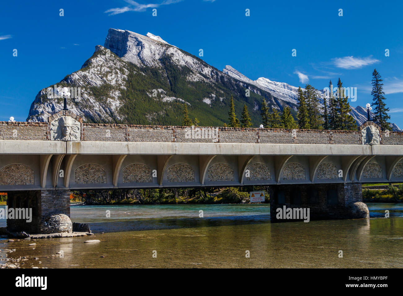 Bow River as it passes through Banff National Park, Alberta, Canada ...