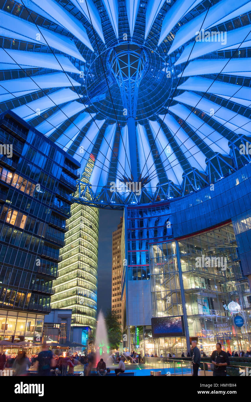 Sony center hi-res stock photography and images - Alamy