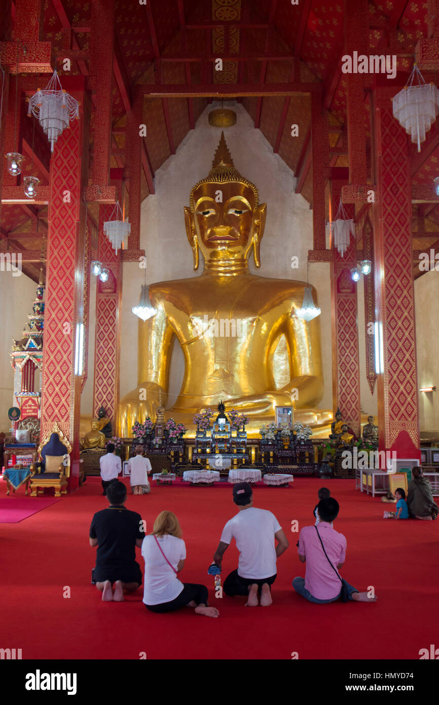the wat Si Khom Kham in the city of Phayao in North Thailand Stock ...