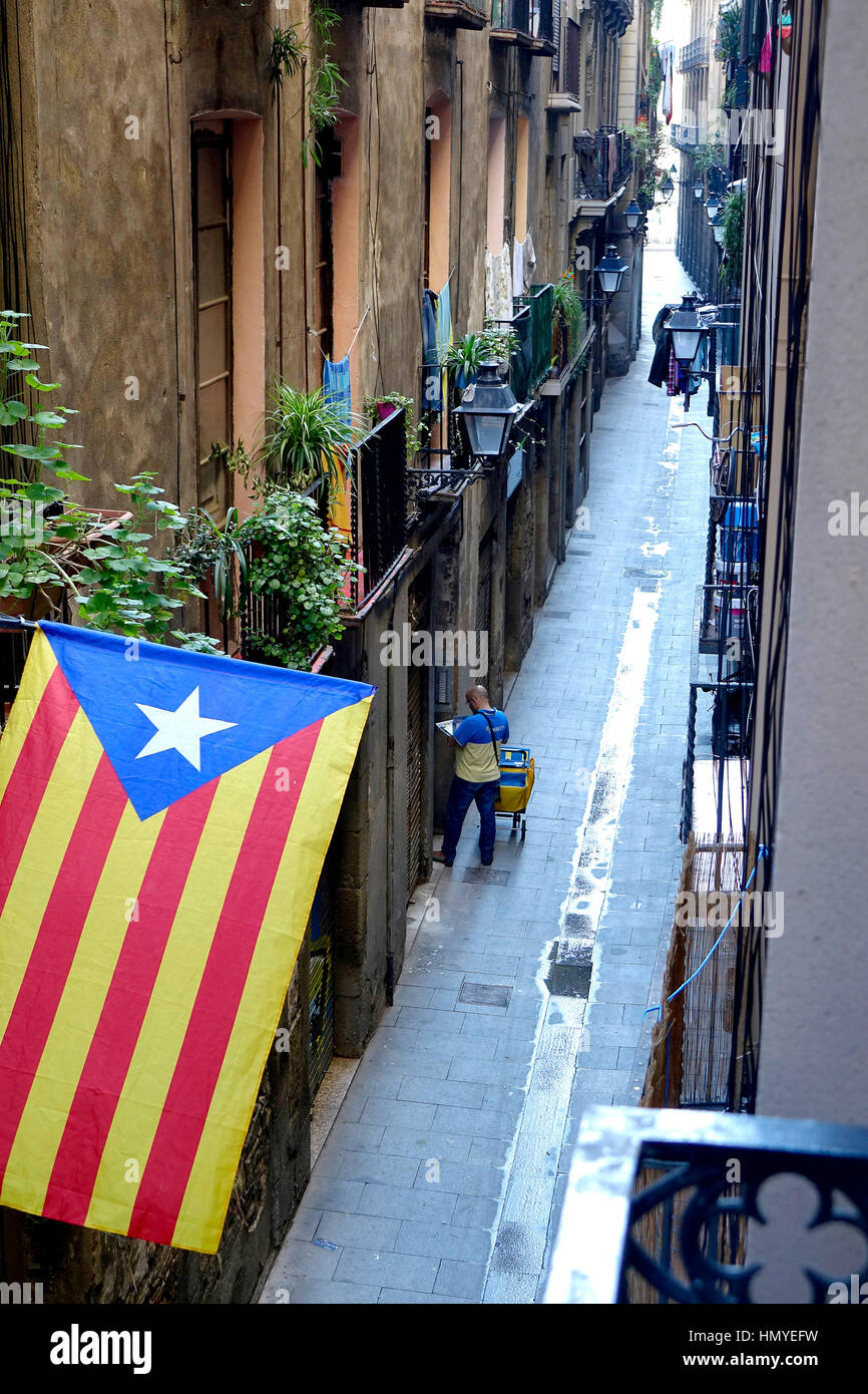 A residential street in Barcelona's old Gotti District Stock Photo - Alamy