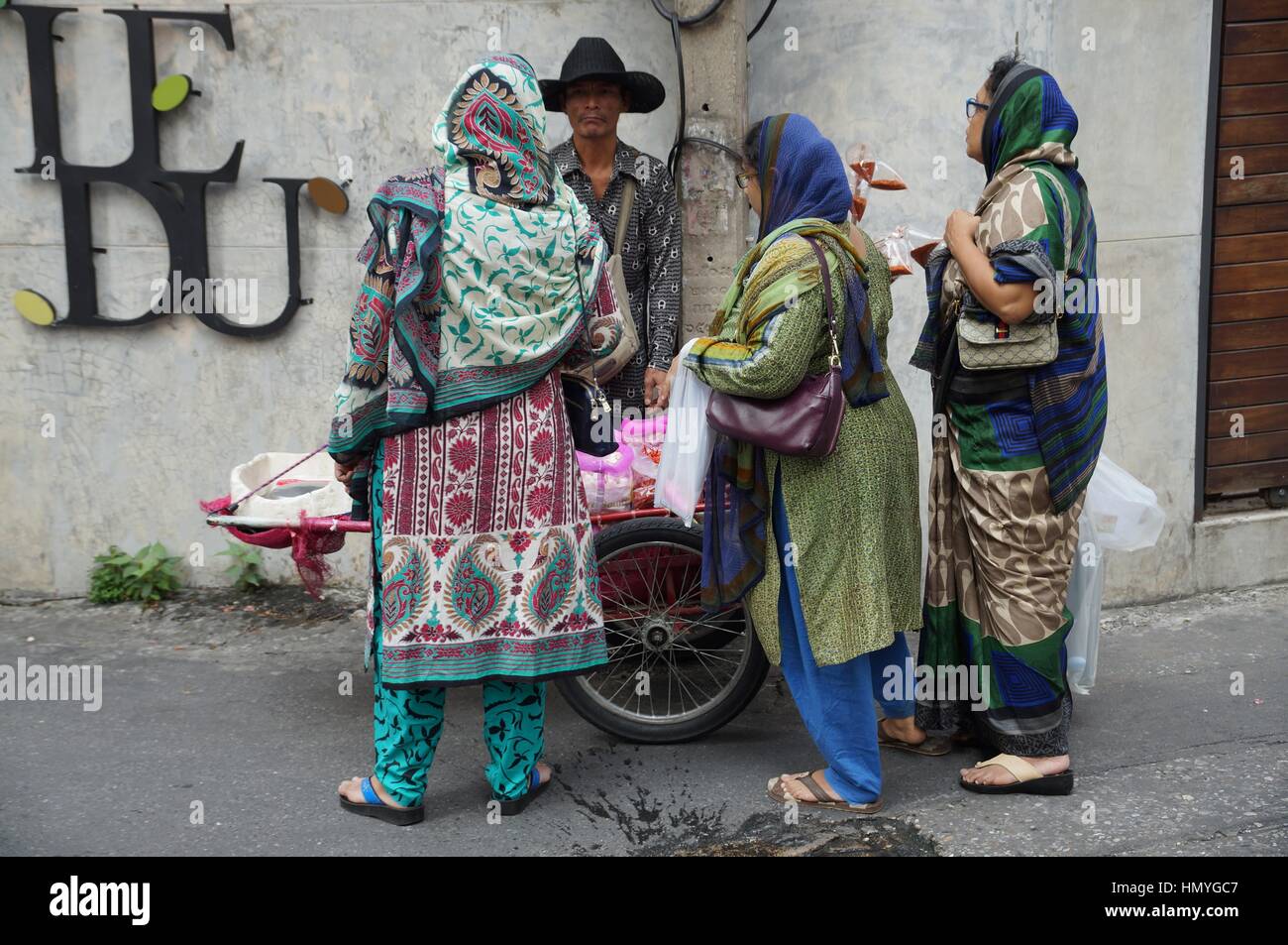 Business tradition hi-res stock photography and images - Alamy