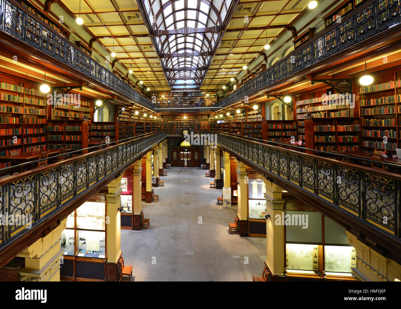 Library interior design hi-res stock photography and images - Alamy