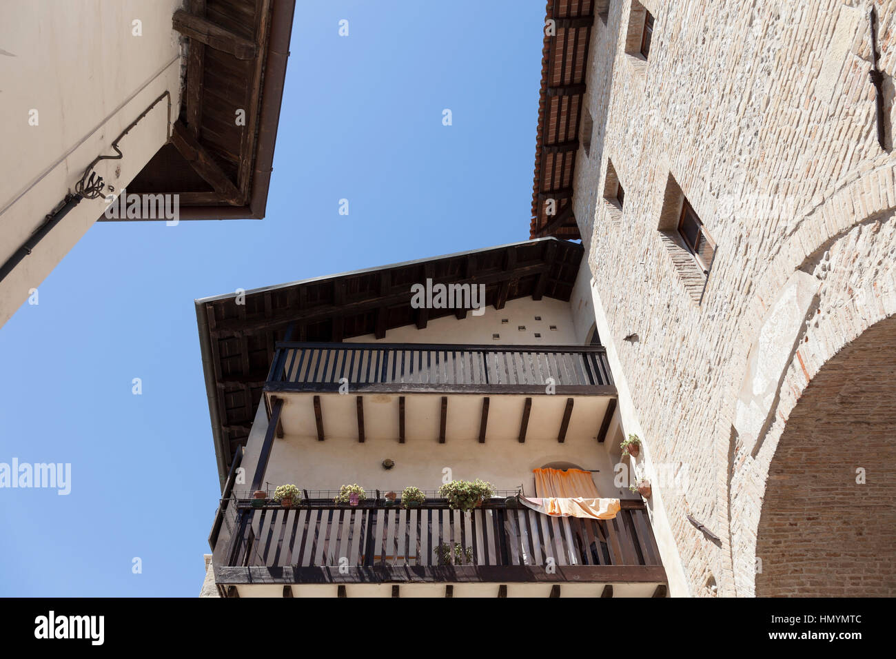 Medieval balcony hi-res stock photography and images - Alamy