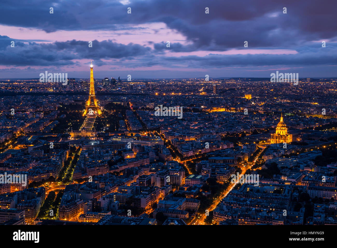 Paris aerial cityscape with Eiffel Tower at sunset Stock Photo - Alamy