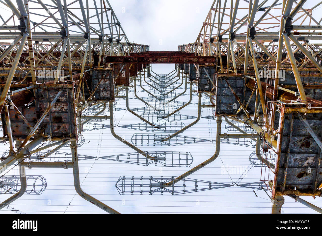 The unique radar system that allowed you to track ballistic missile ...