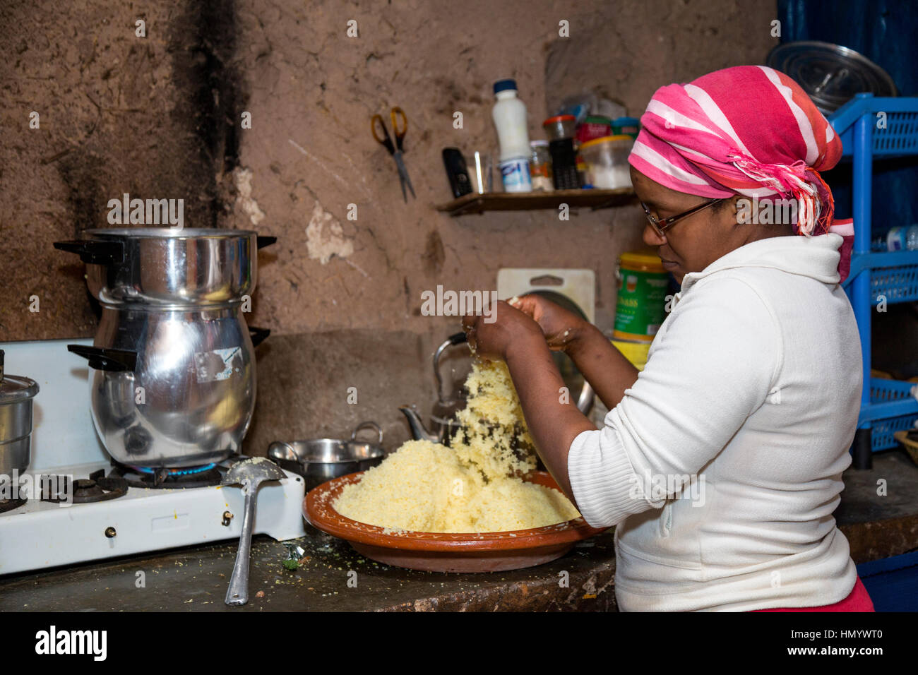 African woman cooking traditional food hi-res stock photography and ...