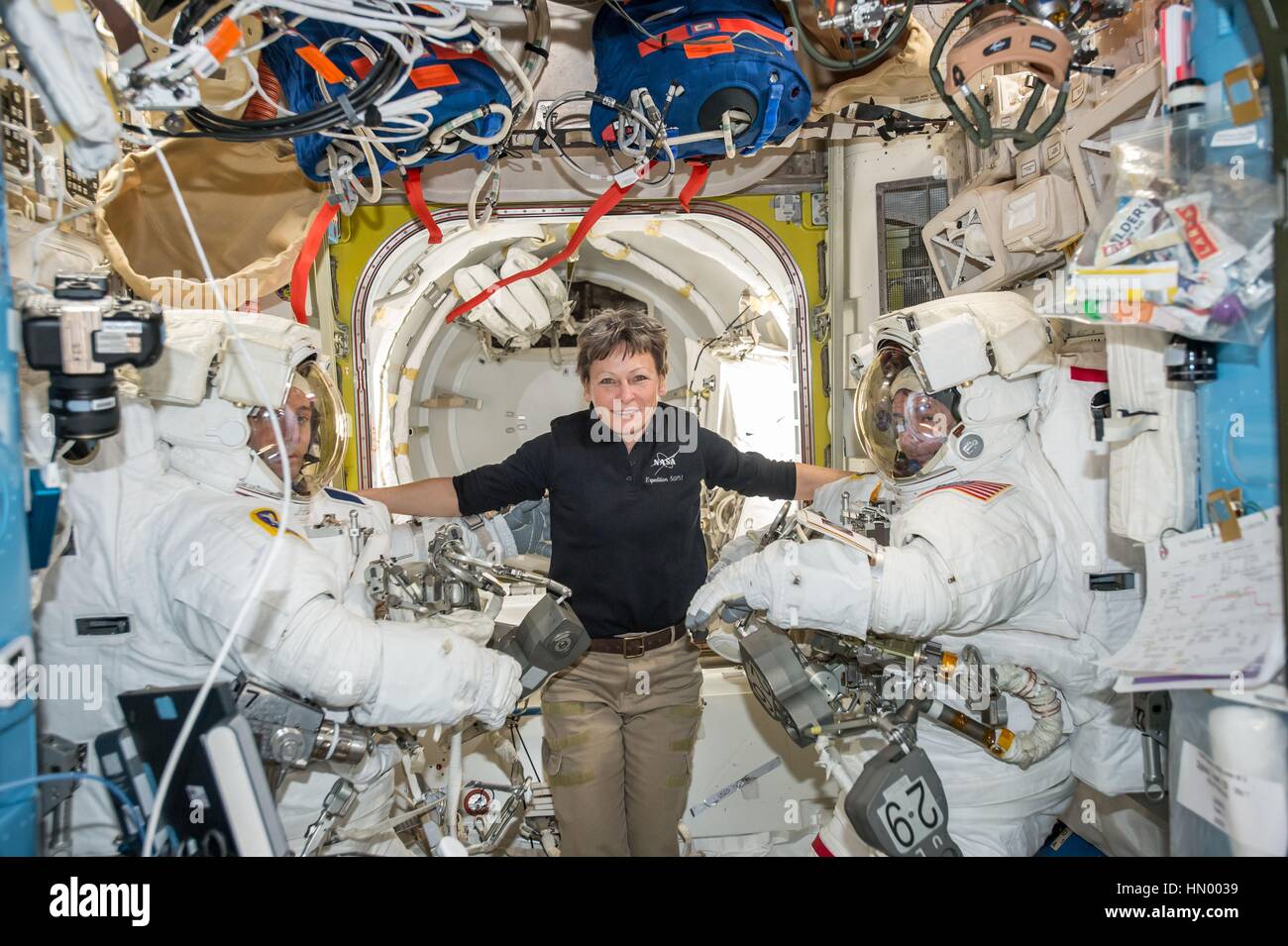 Astronauts floating in space hi-res stock photography and images - Alamy