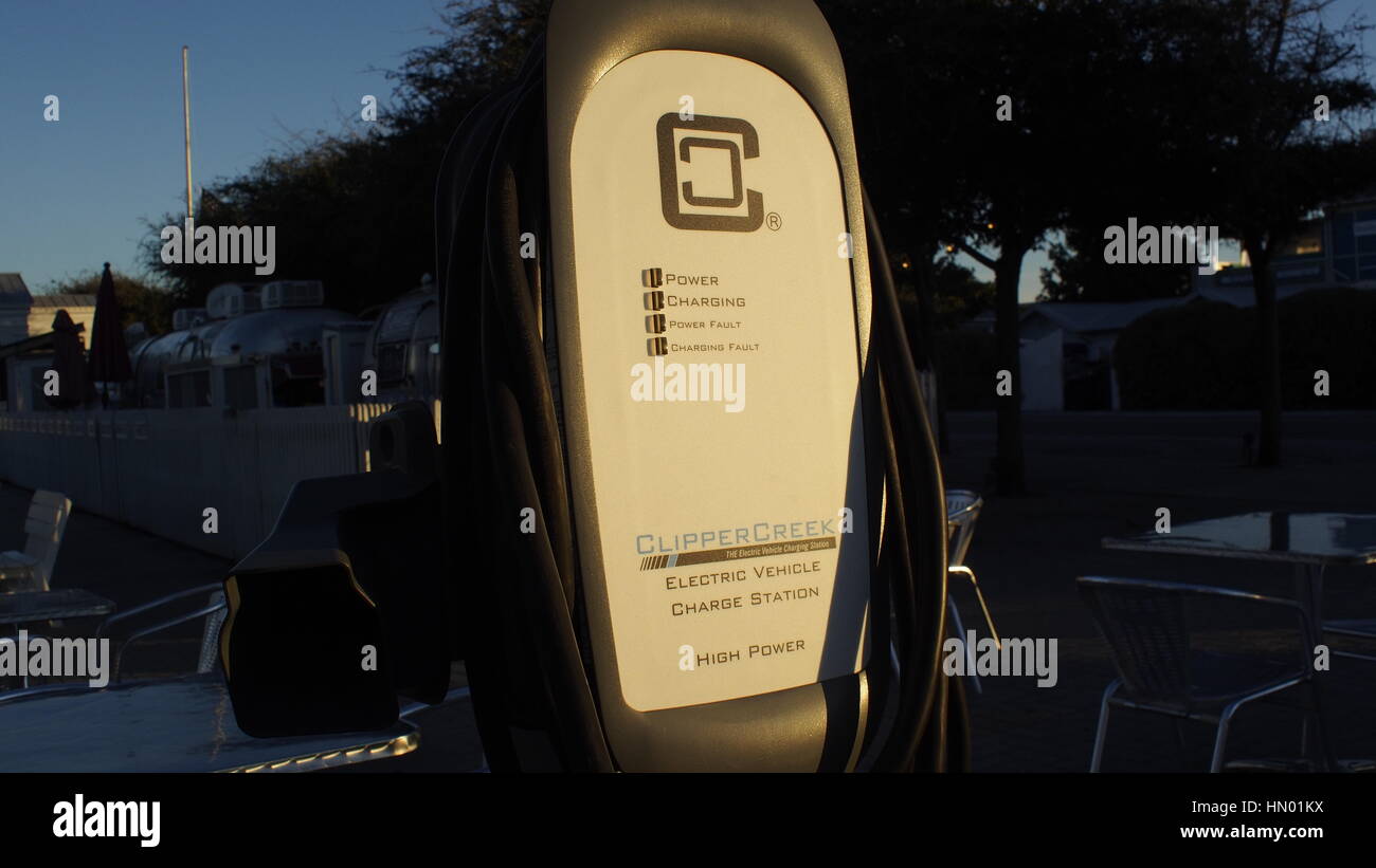 Ecar hi-res stock photography and images - Alamy